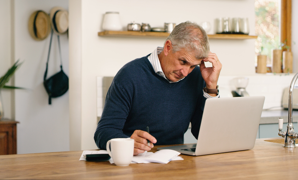 Common Tax Mistakes and How Business Tax Accountants Can Prevent Them